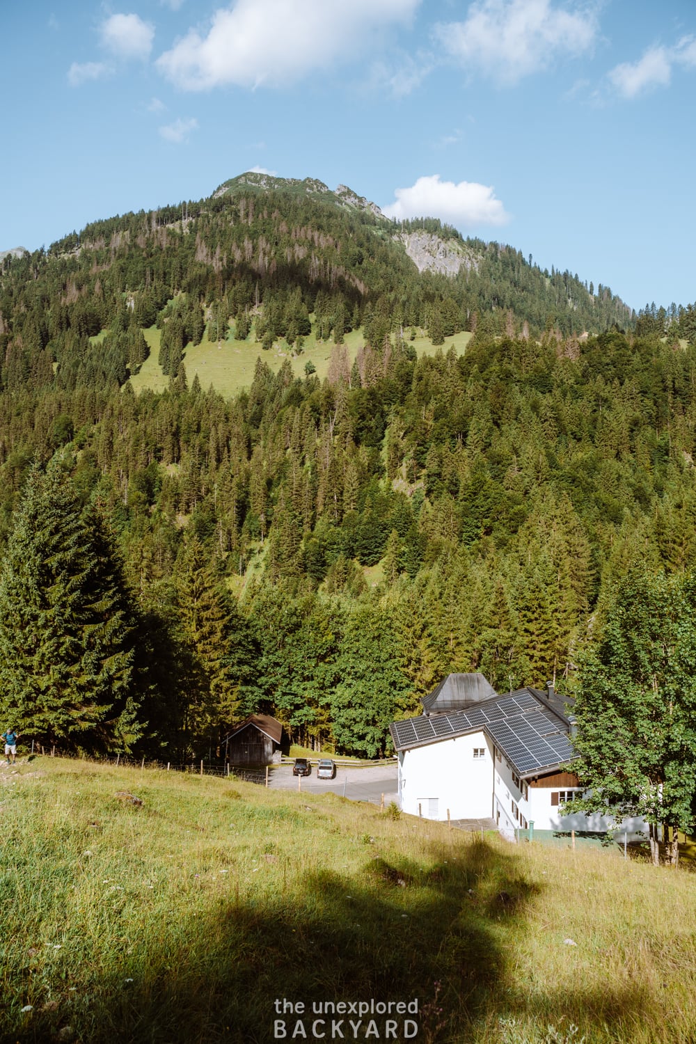 How To Hike To Lake Schrecksee: The Highest Alpine Lake In Germany ...