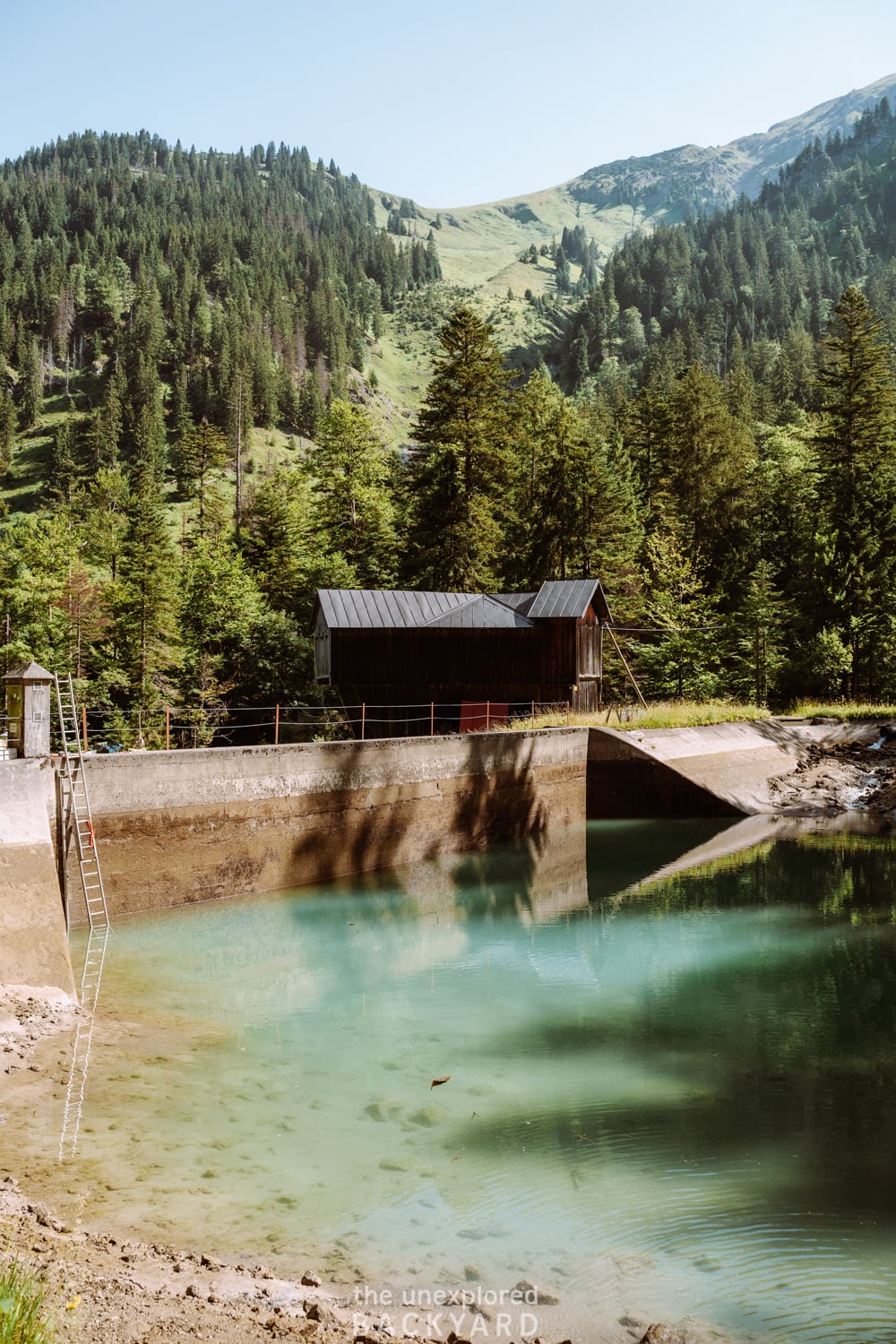 How To Hike To Lake Schrecksee: The Highest Alpine Lake In Germany ...