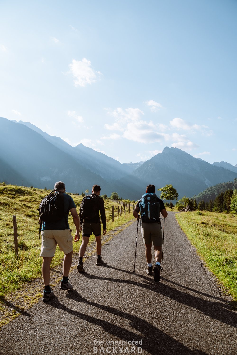 How To Hike To Lake Schrecksee: The Highest Alpine Lake In Germany ...